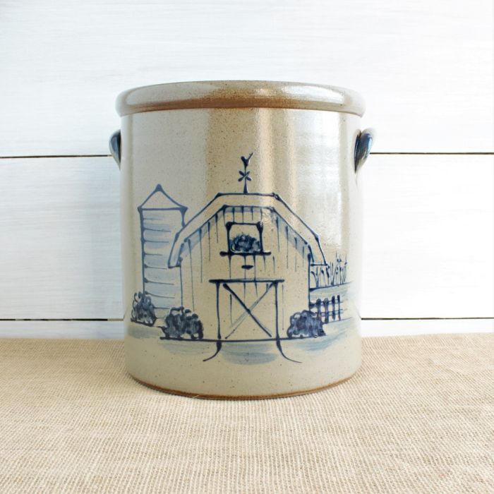 Barn two-gallon crock | Rowe Pottery